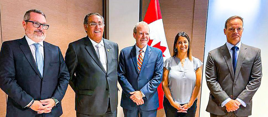 Presentan delegación peruana que viajará a PDAC 2023 - Revista Minería